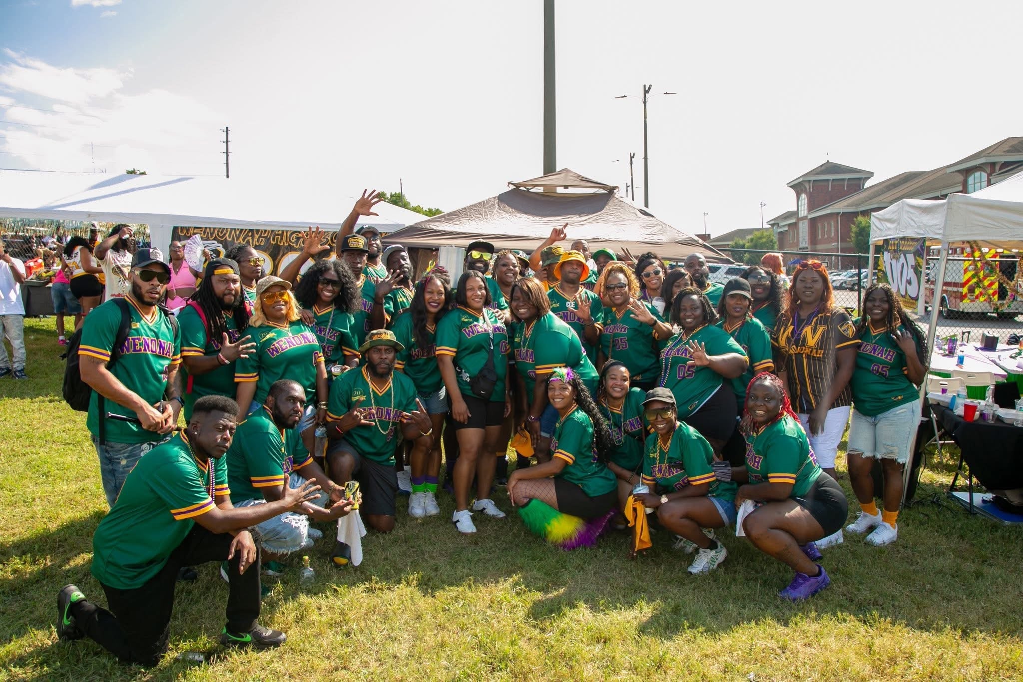 ALUMNI GEAR – Professional Kravings